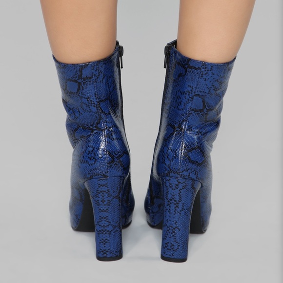 Fashion Nova | Shoes | Nwt Blue Snake Print Booties | Poshmark
